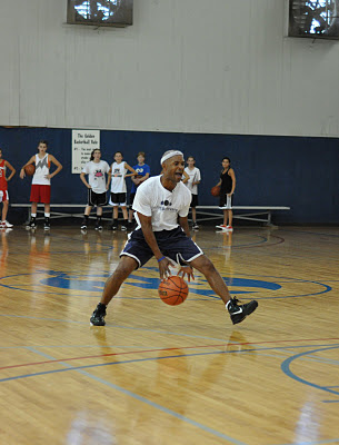 Deon Hunter-Servant Leader: 2011