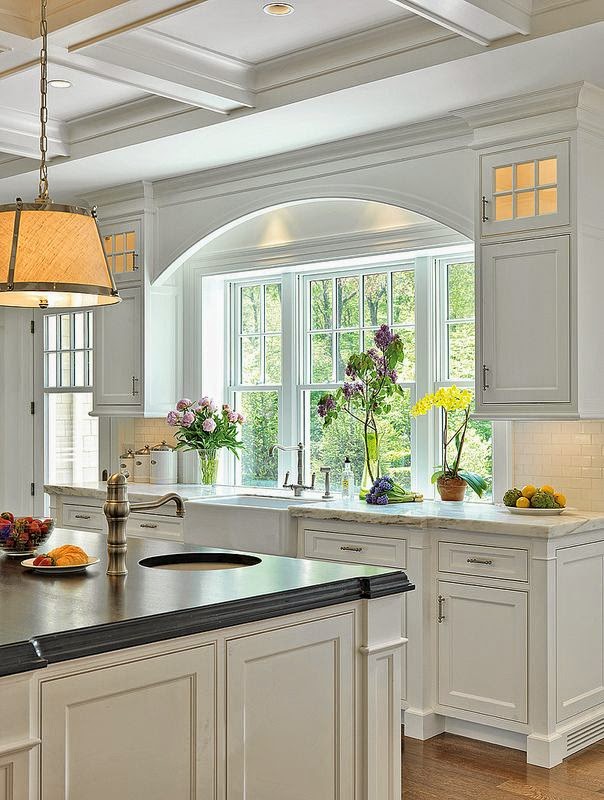 702 Hollywood: Kitchen Design