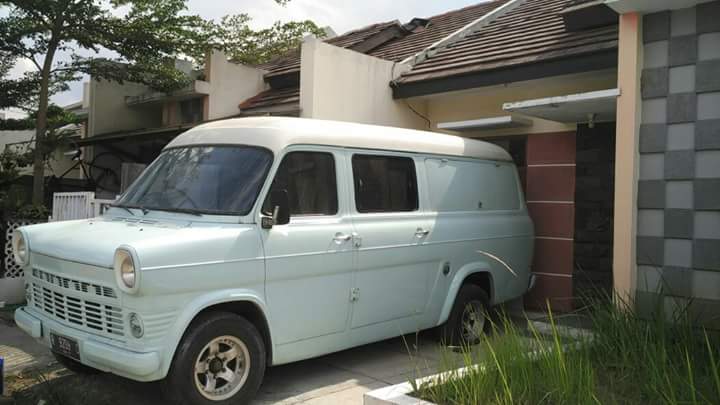 Ford Transit Van 1970 Body Ori ...Superlangka !!! - LAPAK MOBIL DAN ...