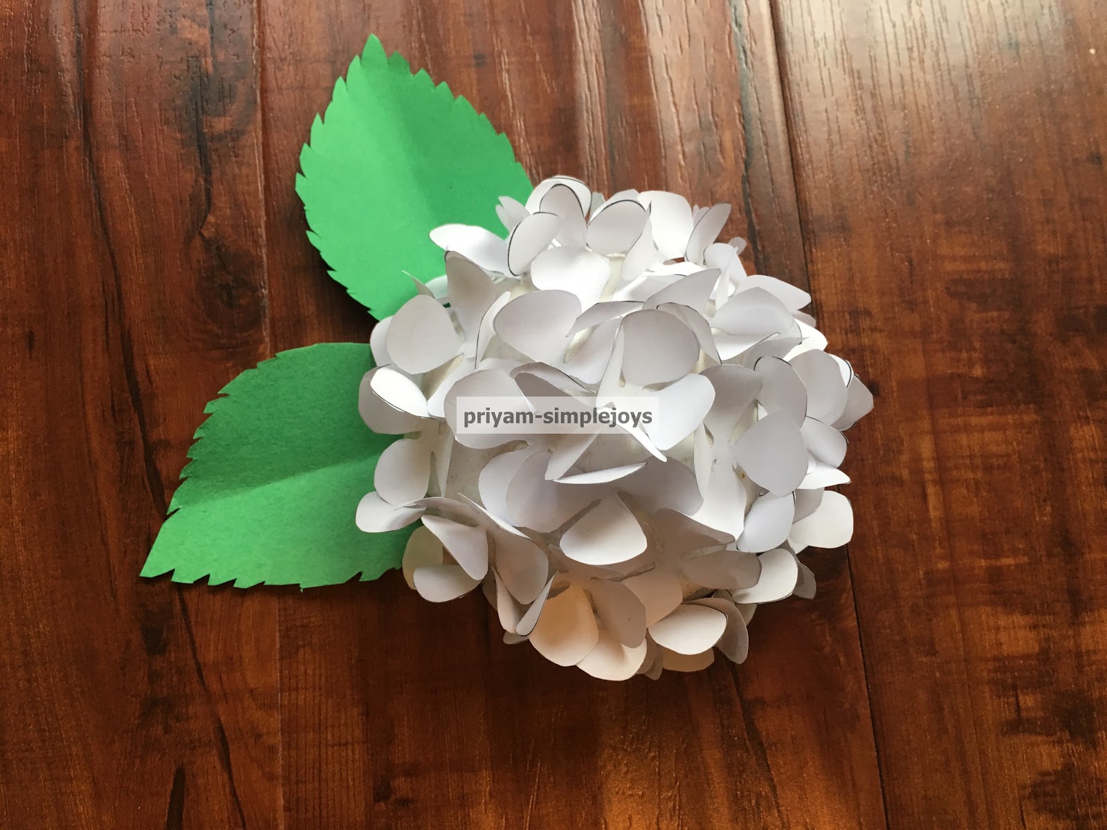 SimpleJoys: Paper Hydrangea
