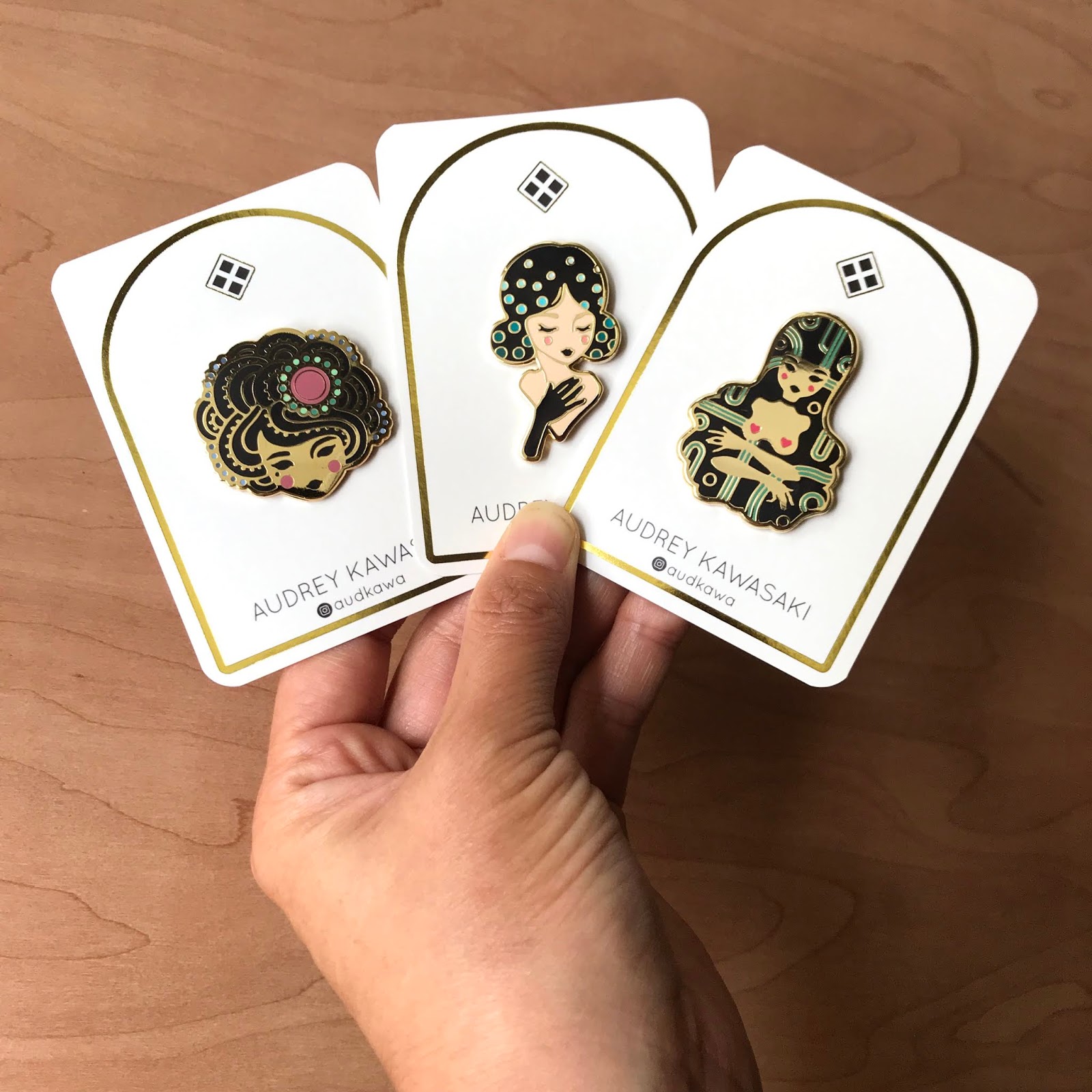 . audrey kawasaki .: SOFA CON!