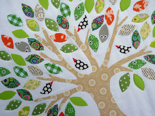 Red Pepper Quilts: Family Tree ~ Raw Edge Applique