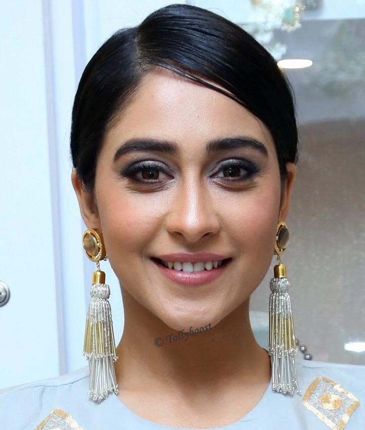 Indian Actress Regina Cassandra Beautiful Earring Face Close Up Photos ...