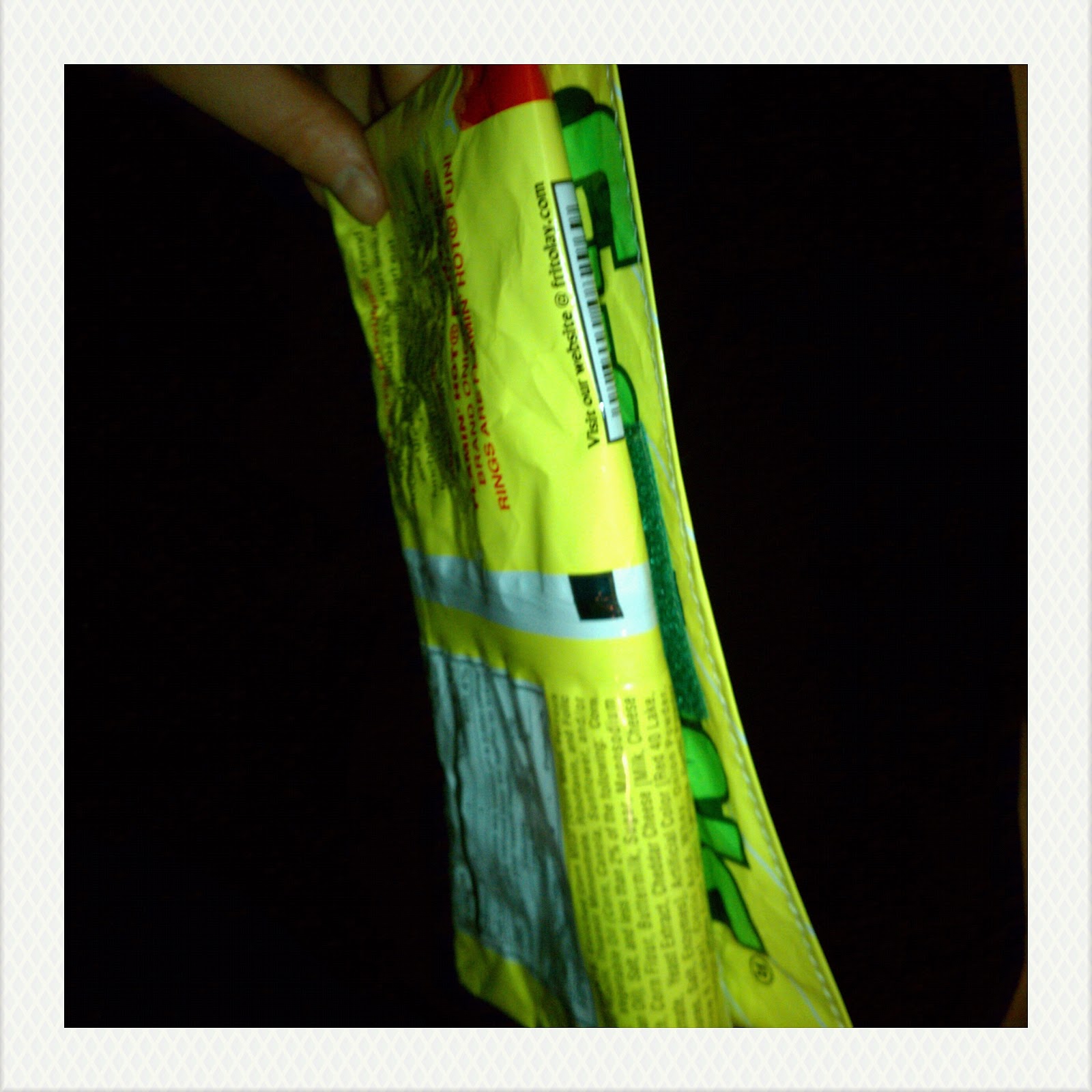 Make. Shop. Live.: How-To's Day: Chip Bag Pouch