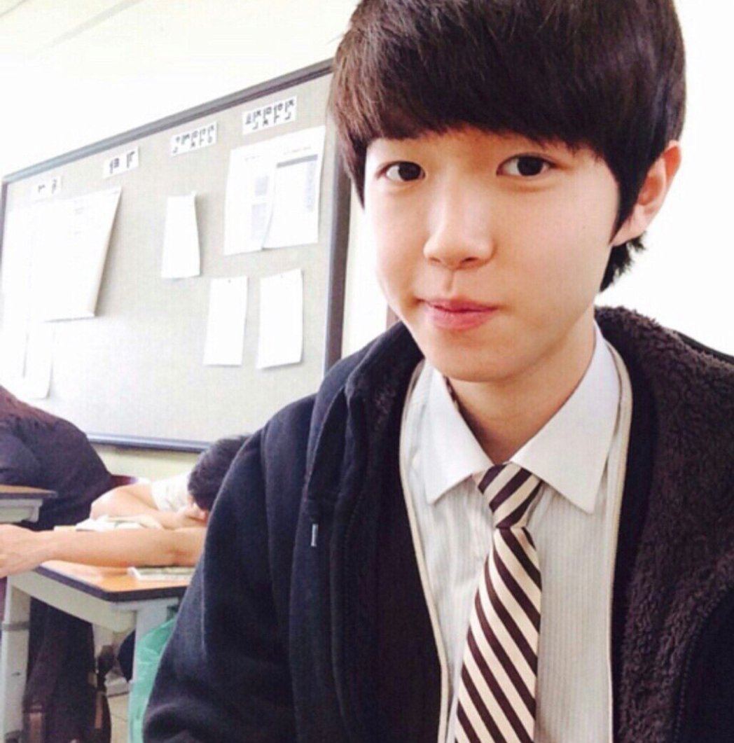 Kim Jaehwan Profile | Age, Height, Produce 101 , Wanna One - Hanguk ...