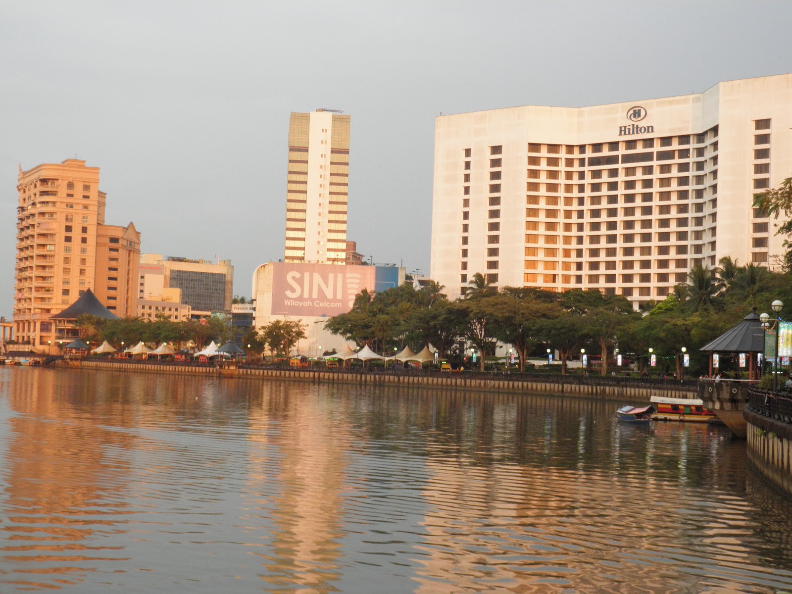 Malaysia Experience: Kuching - The modern city of Sarawak