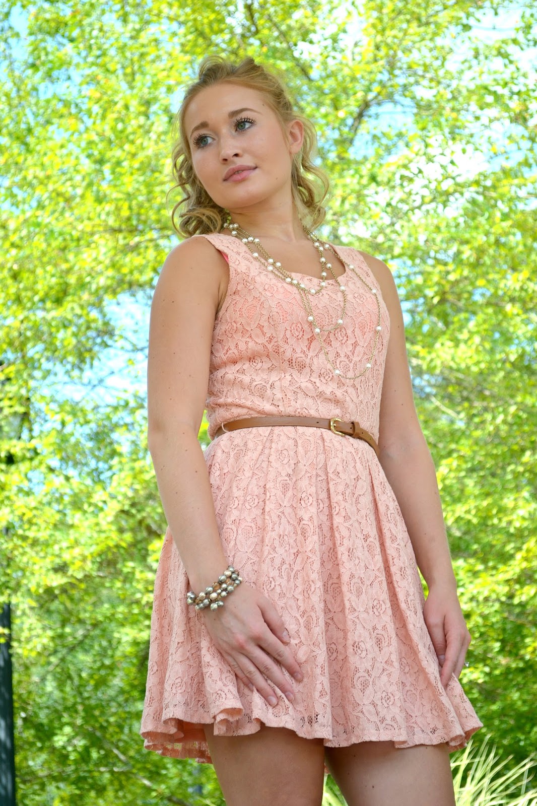 classy♡style: Summer Classic :: Pink lace & Pearls
