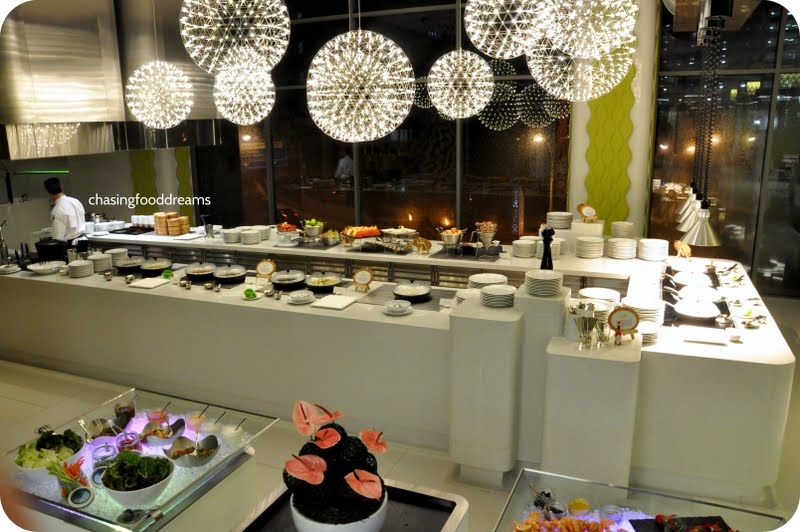 CHASING FOOD DREAMS: May 2013