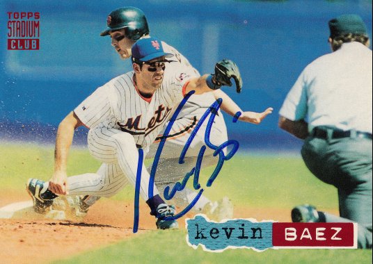 Daily Autograph: Kevin Baez