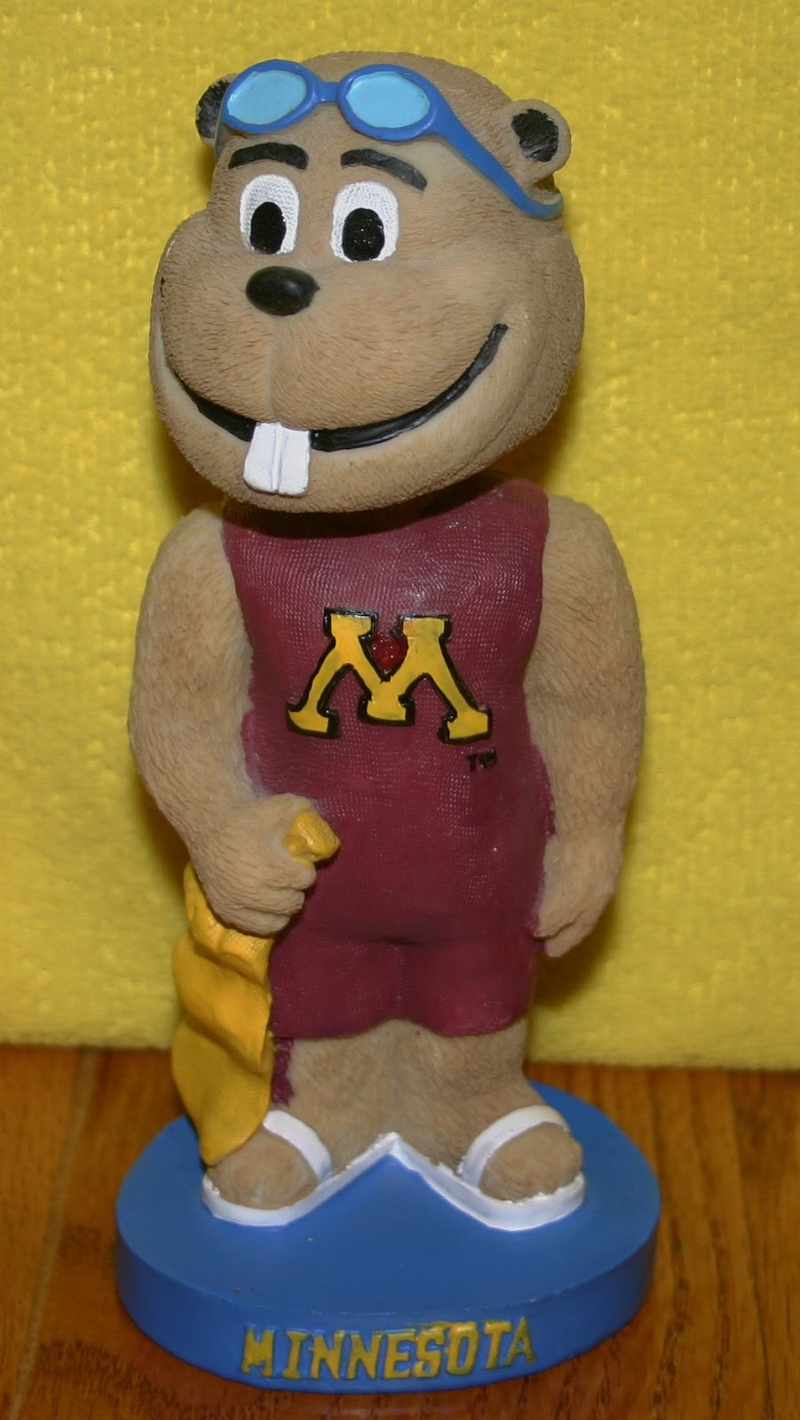 Goldy Gopher Bobbleheads and University of Minnesota Bobbleheads: Goldy ...