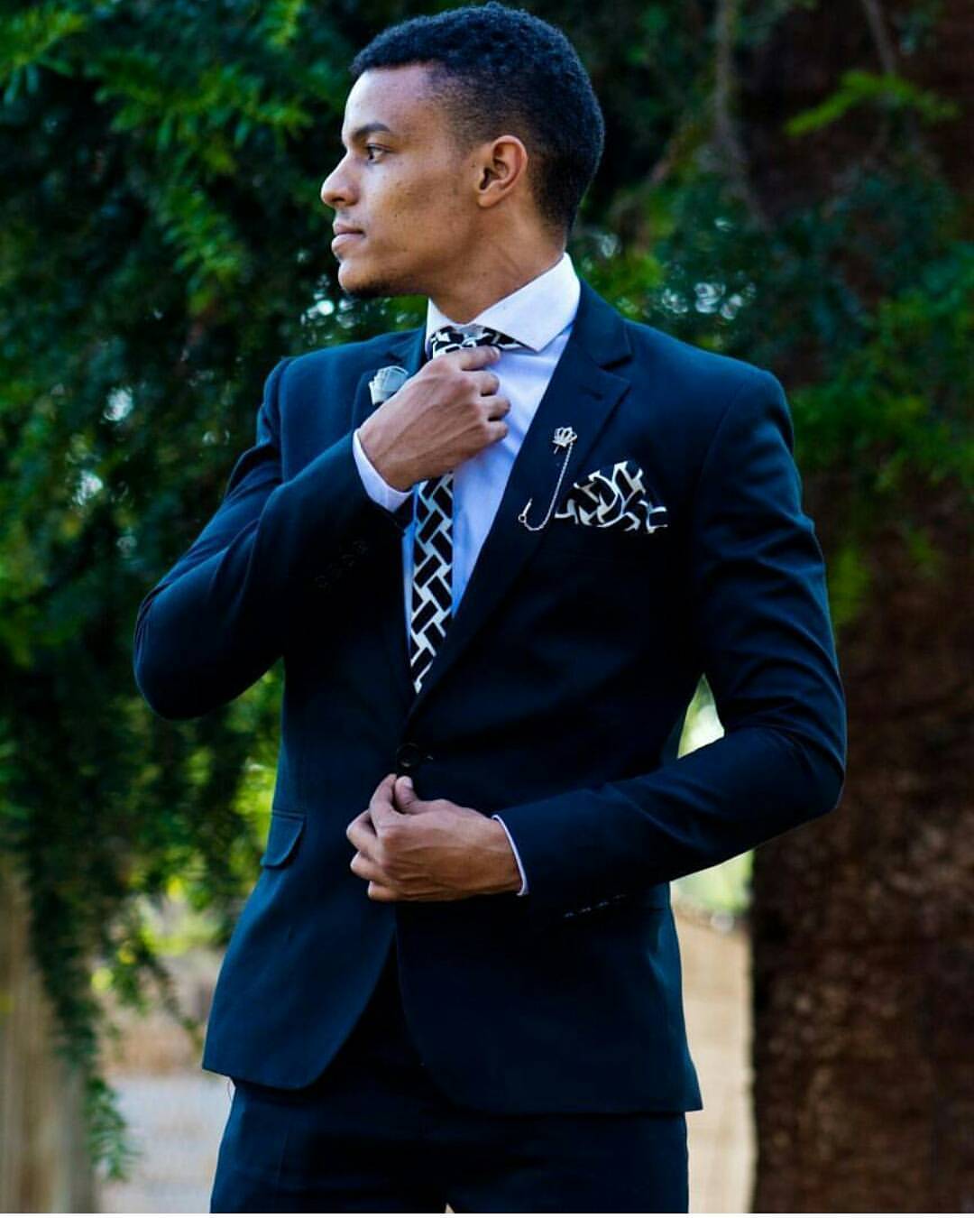 StyleHub Daily : How To Look Dapper In A Suit