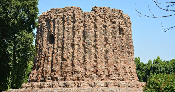 Alai Minar, the Incomplete Minar