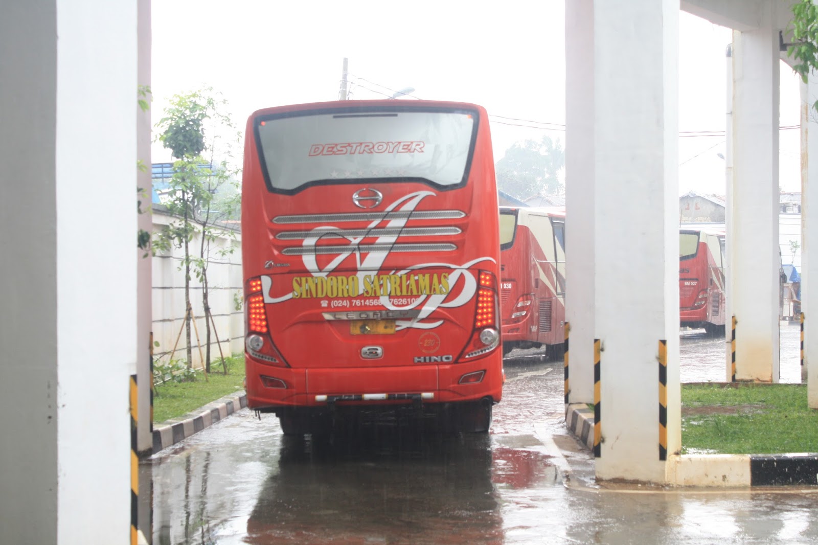 Ayo Naik Angkutan Umum.... : Menelusuri Terminal Pinang Ranti, terminal ...