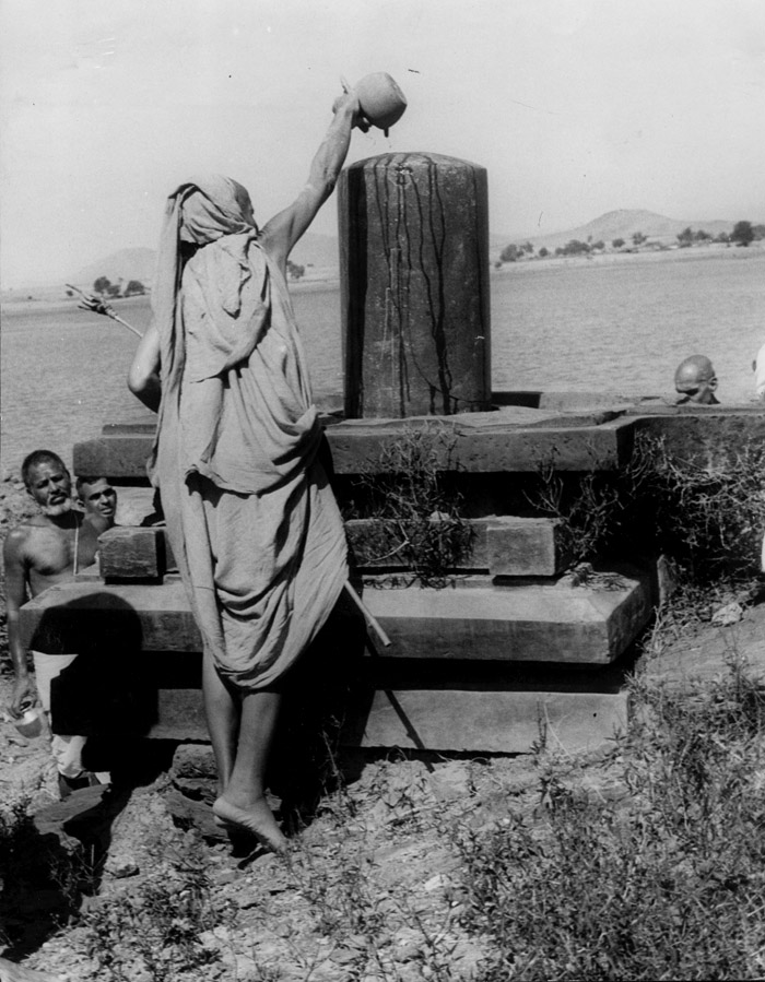 Kanchi Sri Maha Periva: January 2012