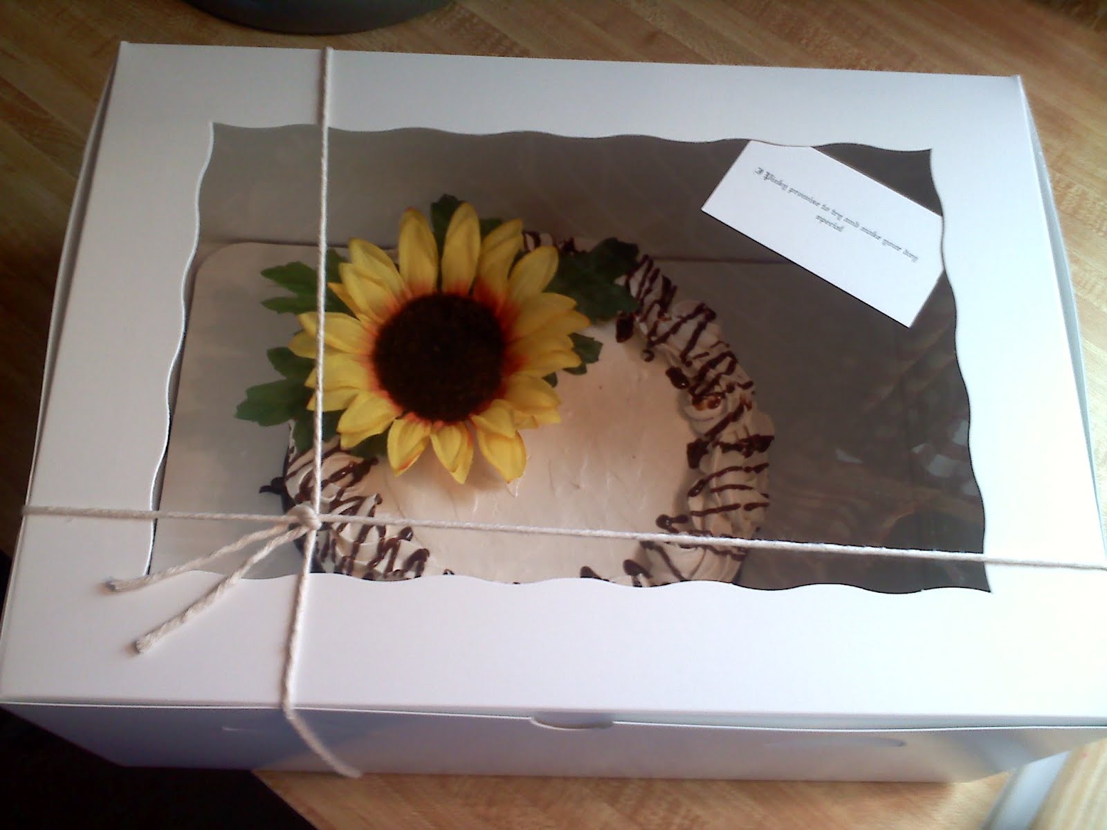 Pinky Promise Cakes: Barbed wire country cake