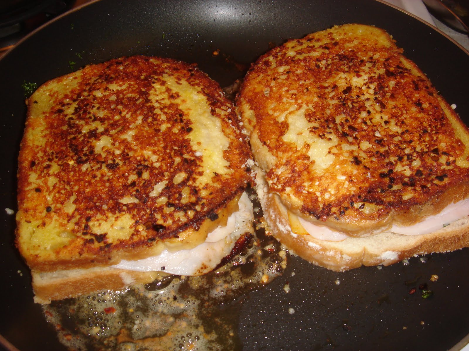 Golden gate grilled cheese