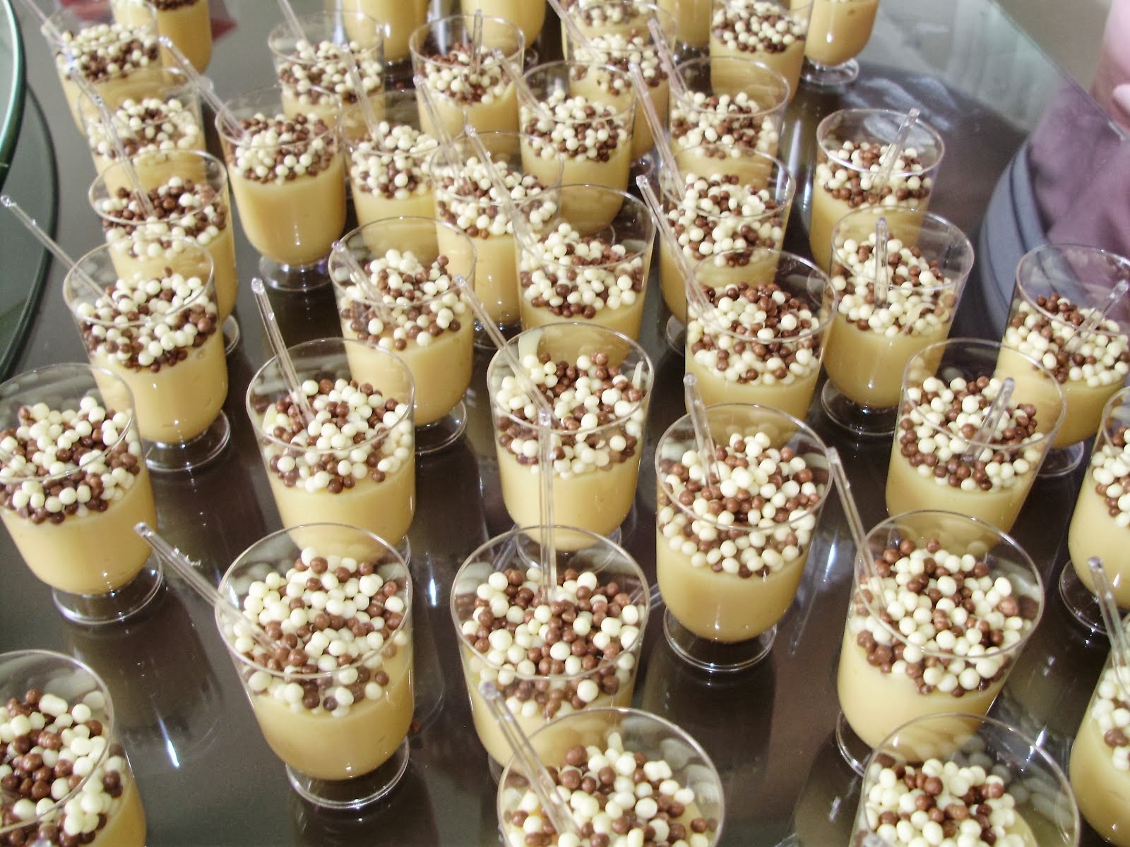 Brigadeiro Branco De Copinho - RETOEDU