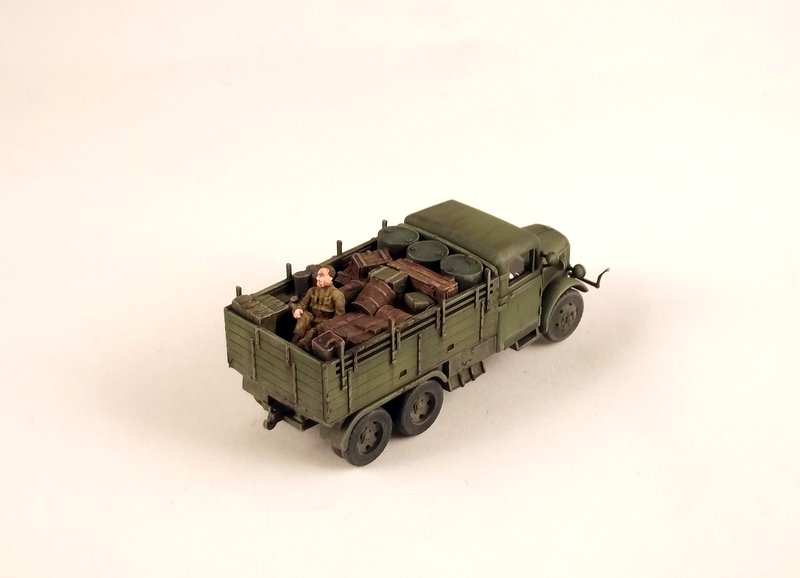 Gulumik Military Models: Praga RV with accessories 1/72 - Gallery