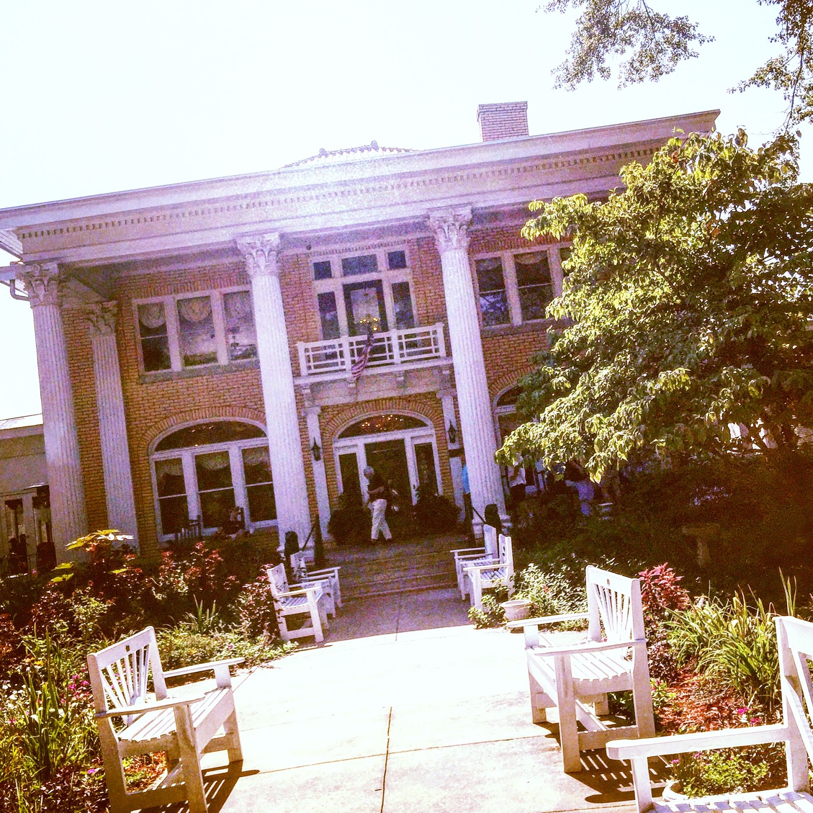 Bountiful Buffet at the Blue Willow Inn - Three Friends and a Fork