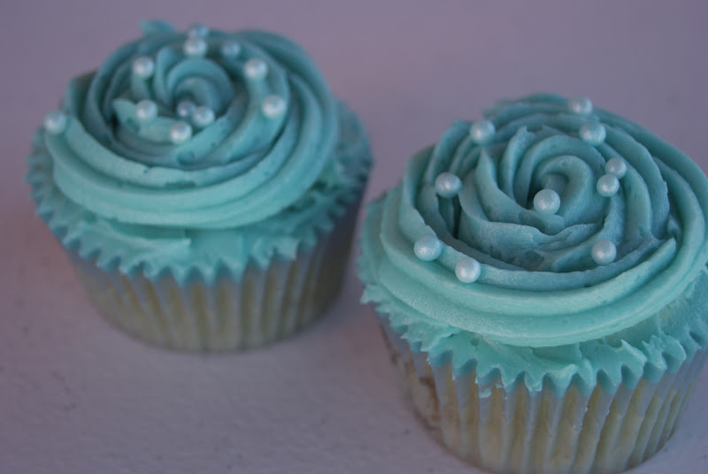 La marée bleue: CUPCAKE AZULES y colorantes para novatos II