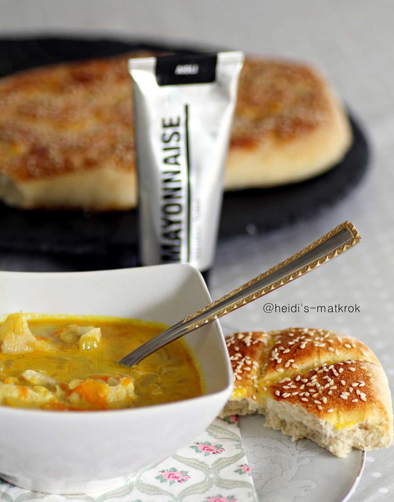 Heidi's Matkrok: INDISK KYLLINGSUPPE med karri - eple - ingefær og gulrot