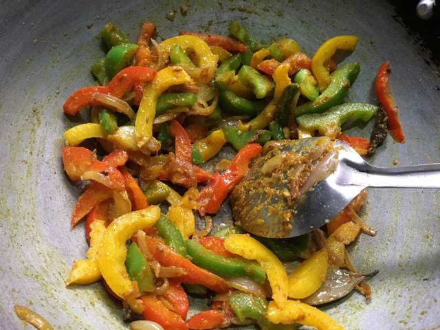 Capsicum Rice - Bell Pepper Rice - Easy Lunch Box Recipes