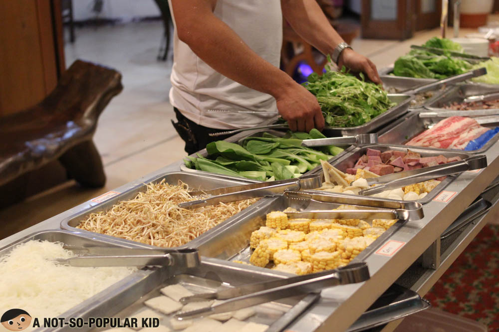 Korean Manor Buffet's P399 Unlimited Samgyupsal + Hotpot - A Not-So ...