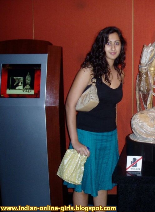 Indian Hot Dating Night Club Pub Girls Indian Desi Girl On Holidays