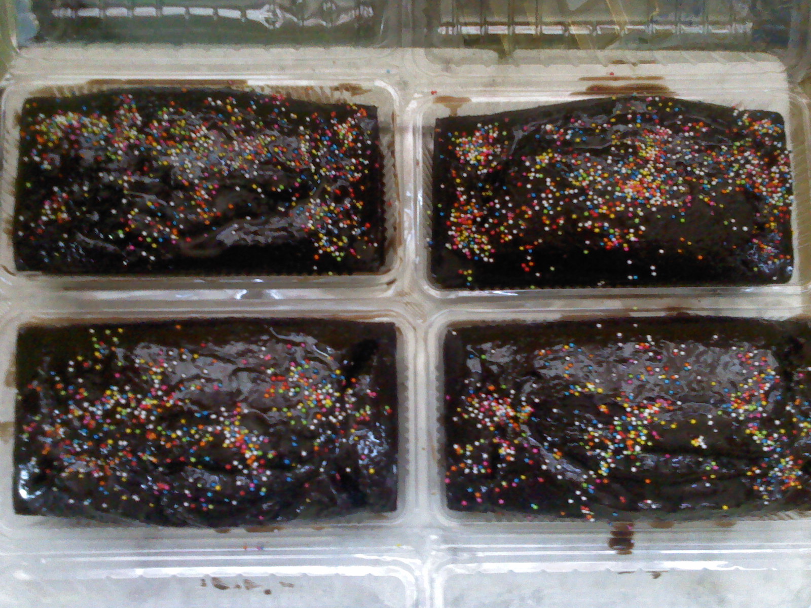 Jue Ready Made: Kek Coklat Moist "KUKUS"....