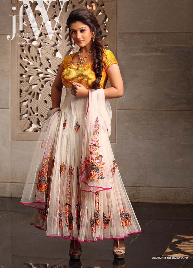 Nayanthara Latest Photoshoot for jfw Magazine ~ Film ActressMalayalam ...