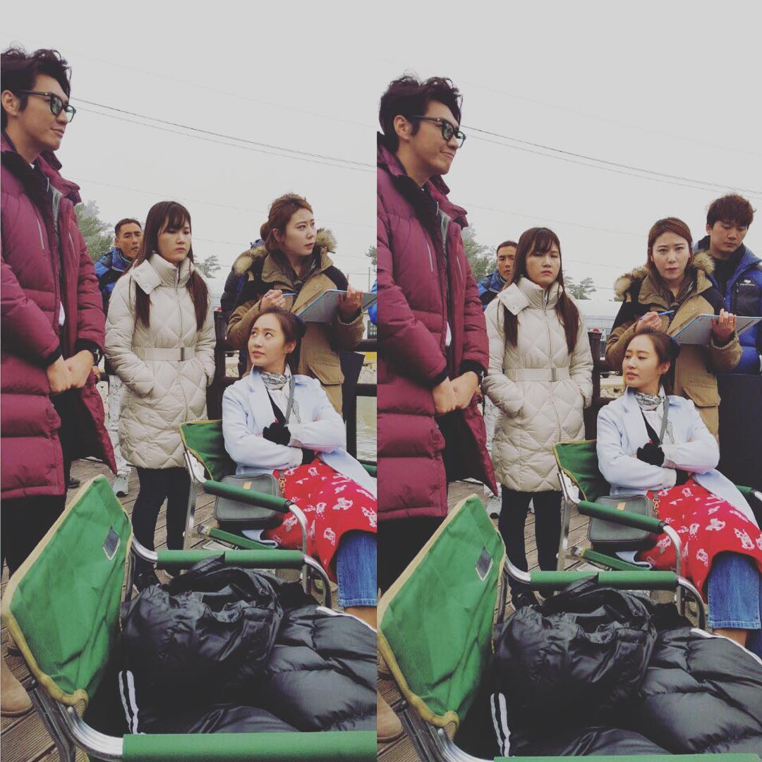Check out SNSD Yuri's posts with the cast of 'Gogh's Starry Night ...