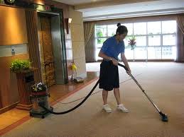 AKOMODASI PERHOTELAN: BAGIAN HOUSEKEEPING DEPARTMENT