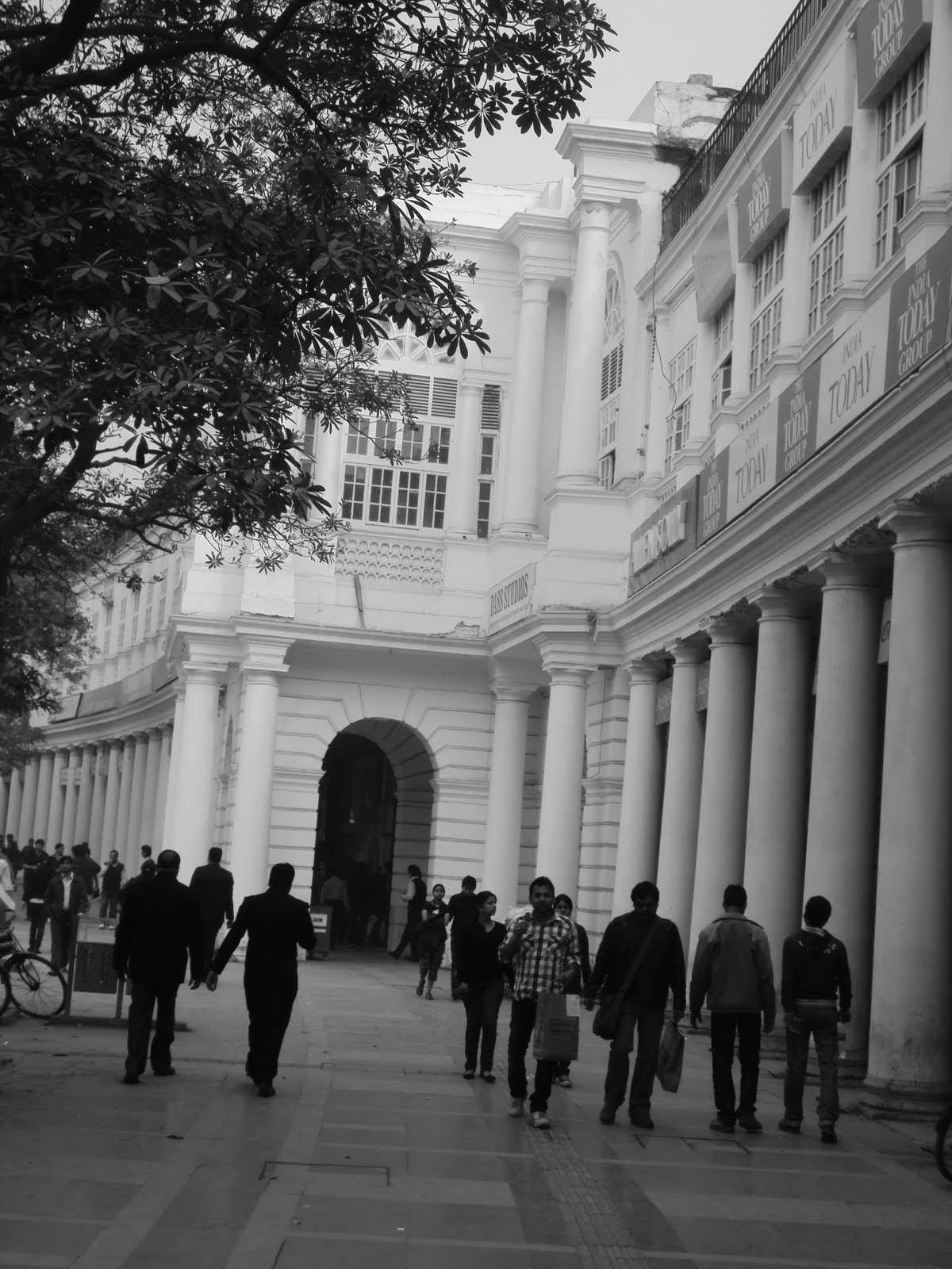 ARCHITECTURE STUDENT'S CORNER: LUTYEN'S DELHI - PART 2 - CONNAUGHT PLACE