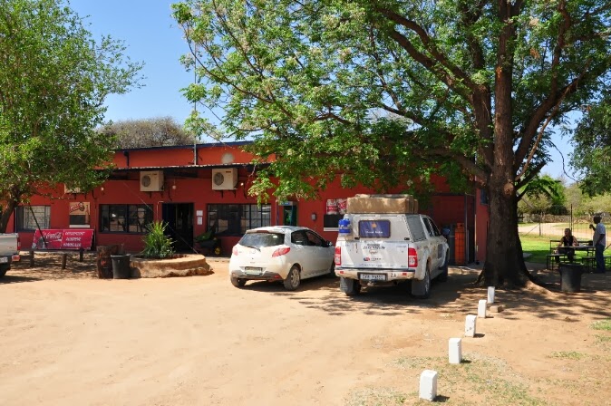 SA Grensposte - SA Ports of Entry: Derdepoort - missing the tourists