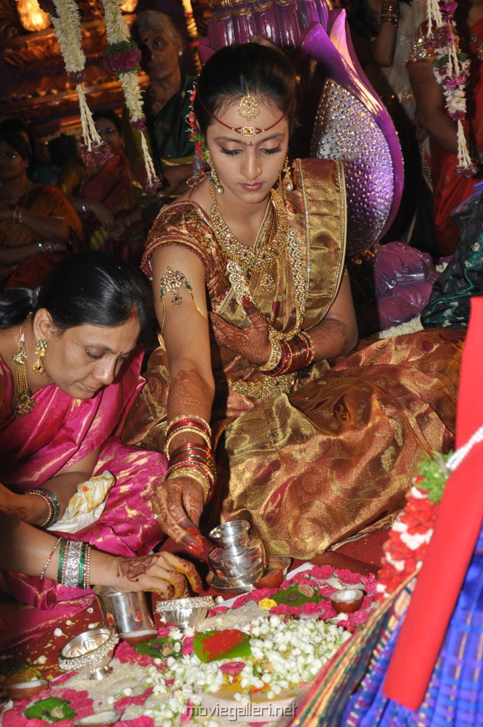 Lakshmi Pranathi Latest Photos, Lakshmi Pranathi Marriage Saree Pics ...