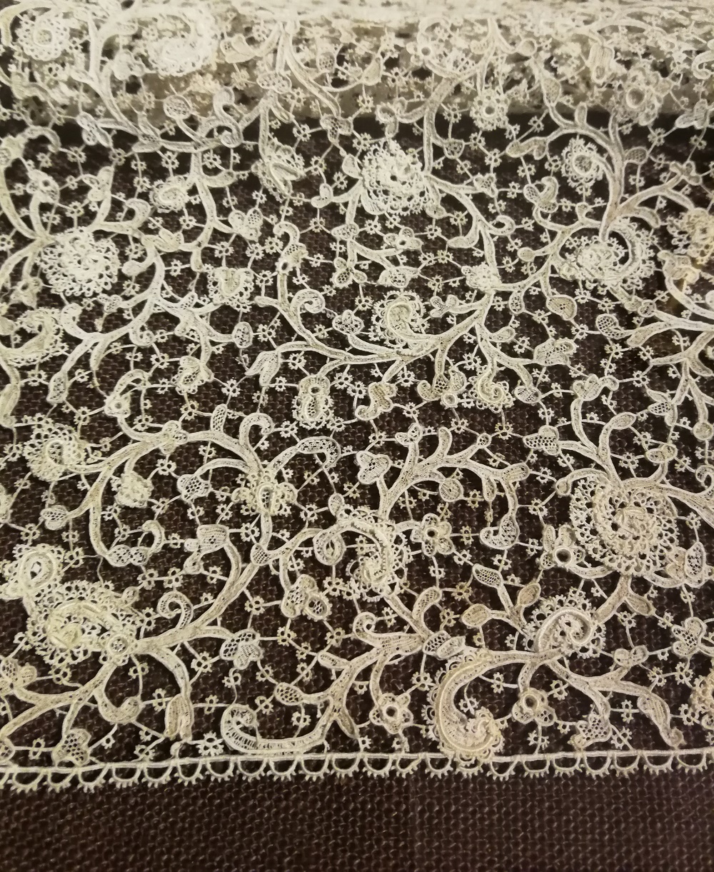 Quilting & Learning - What a Combo!: Burano Lace