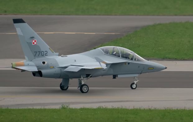 Military and Commercial Technology: Poland to buy Leonardo jet trainers