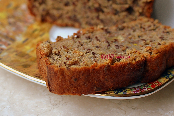 GĖRIMŲ IR PATIEKALŲ MAGIJA: Bananų duona su linų sėmenimis