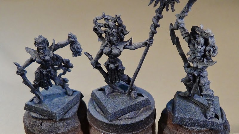 Paradox0ns Wargaming Blog: Sunday Afternoon WIP - Dark Elves: Witch Elves
