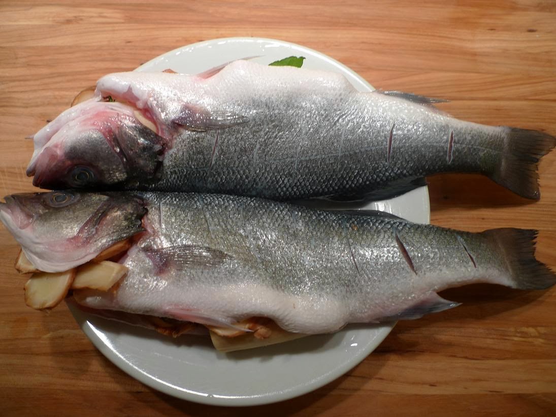 Amporn's Thai Kitchen: Thai steamed Bronzini fish with lime sauce
