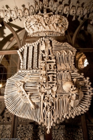 Church decorated with human bones ~ World Place