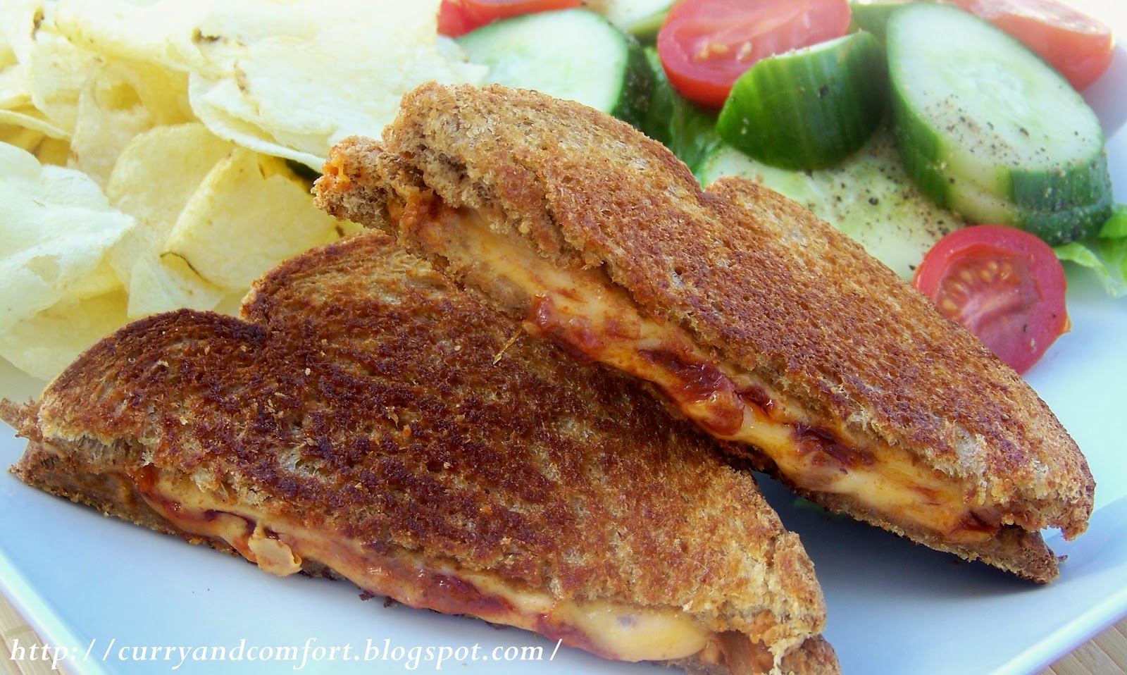 Kitchen Simmer: Deviled Onion Grilled Cheese Sandwich