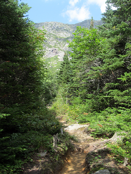 Hiking in the White Mountains: Huntington Ravine Trail