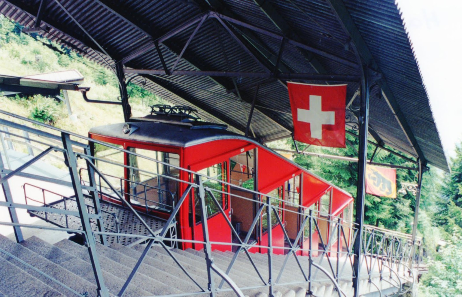 Rails sense fronteres: HD - Harderbahn