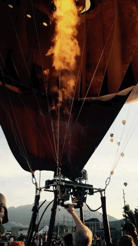 The Viz: GIF- Hot Air Balloon- Makena Bauss