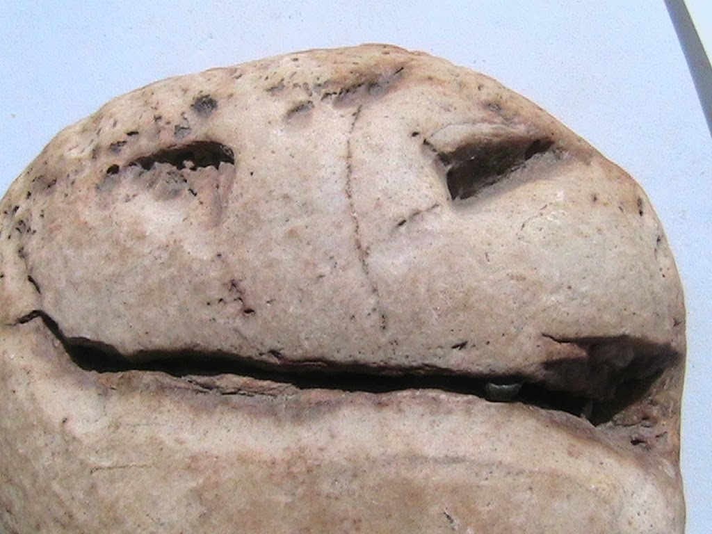 Archaeology of Portable Rock Art: From Mekong Delta, Vietnam, a wedged ...