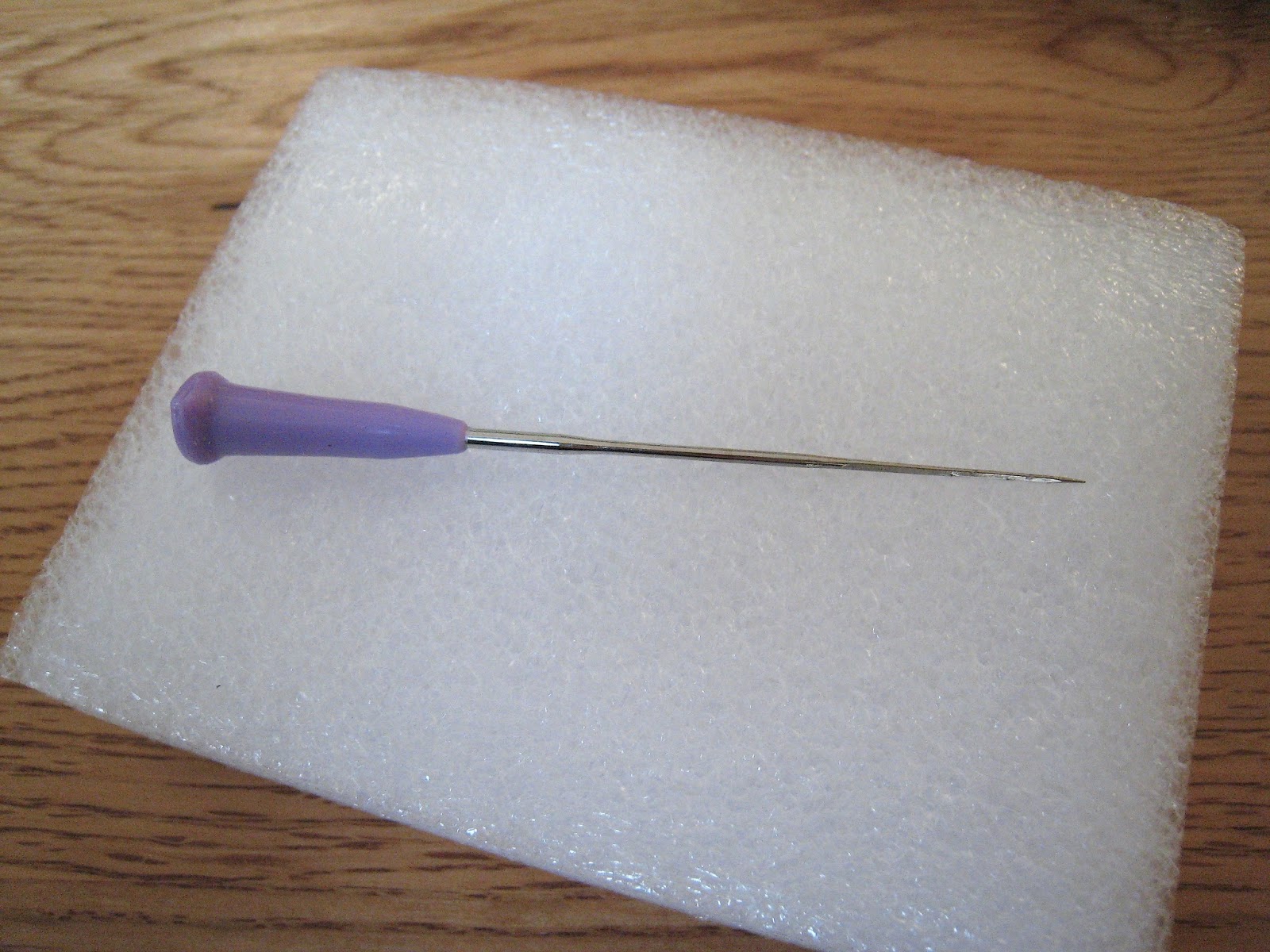 Rhody Life: DIY: Needle Felting