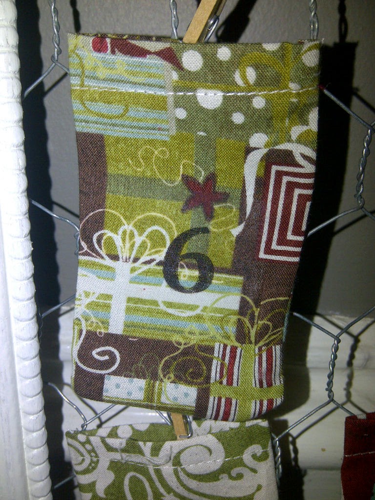 Brick Home Love: Picture frame advent calendar