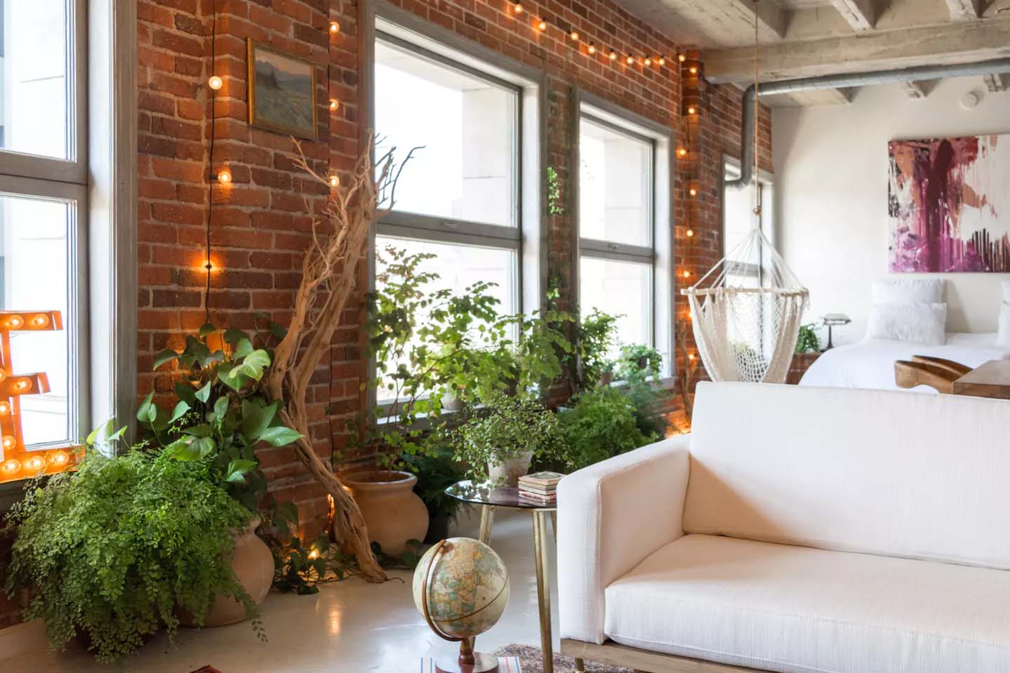 Small book-filled loft in Los Angeles