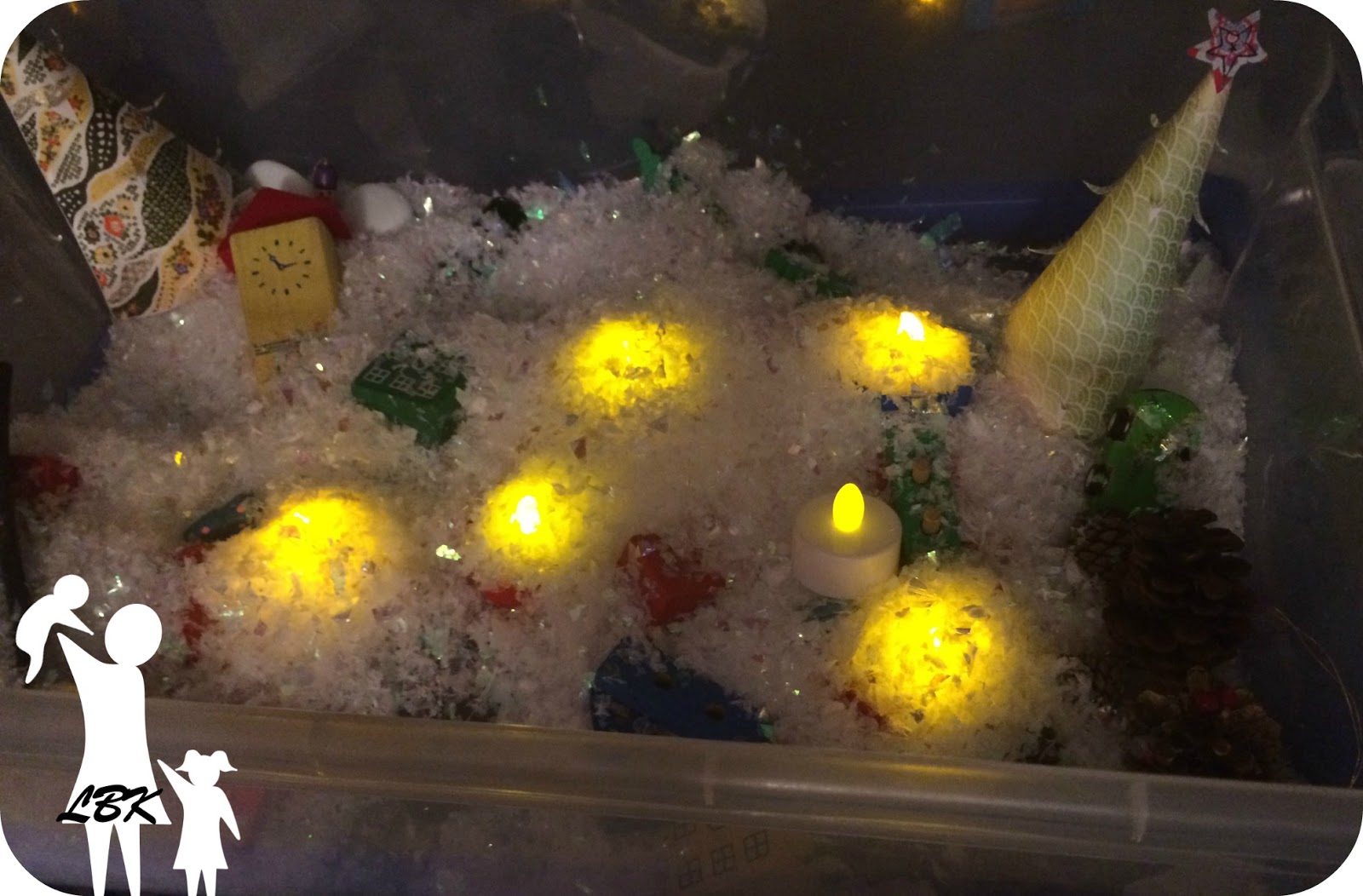 Nos 2 bacs sensoriels d'hiver [Montessori at home #2]